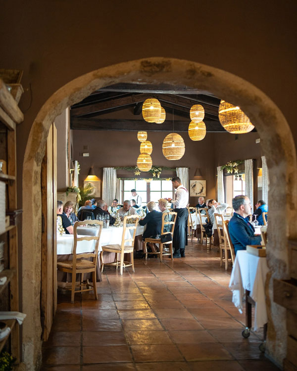 Elegancia Mediterránea⁣ - Restaurante Masena Jávea